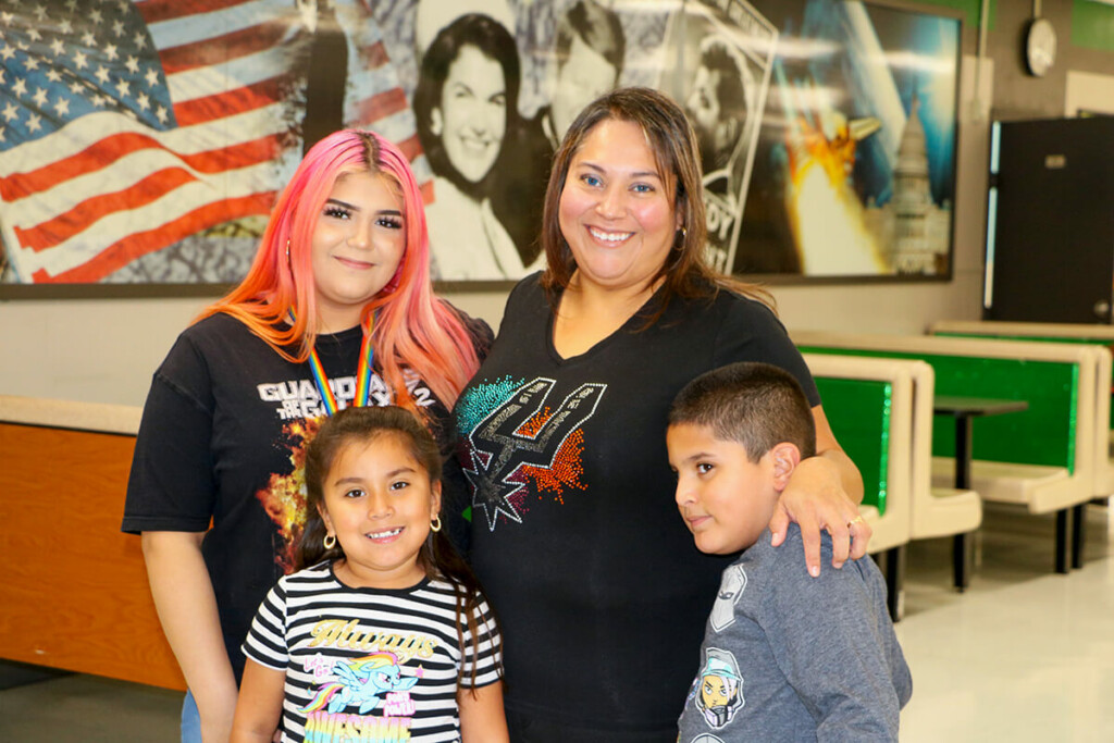 Media and Partner Kit • Family Service